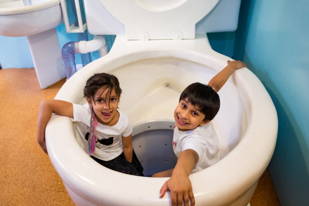 kidscommons » ExploraHouse!